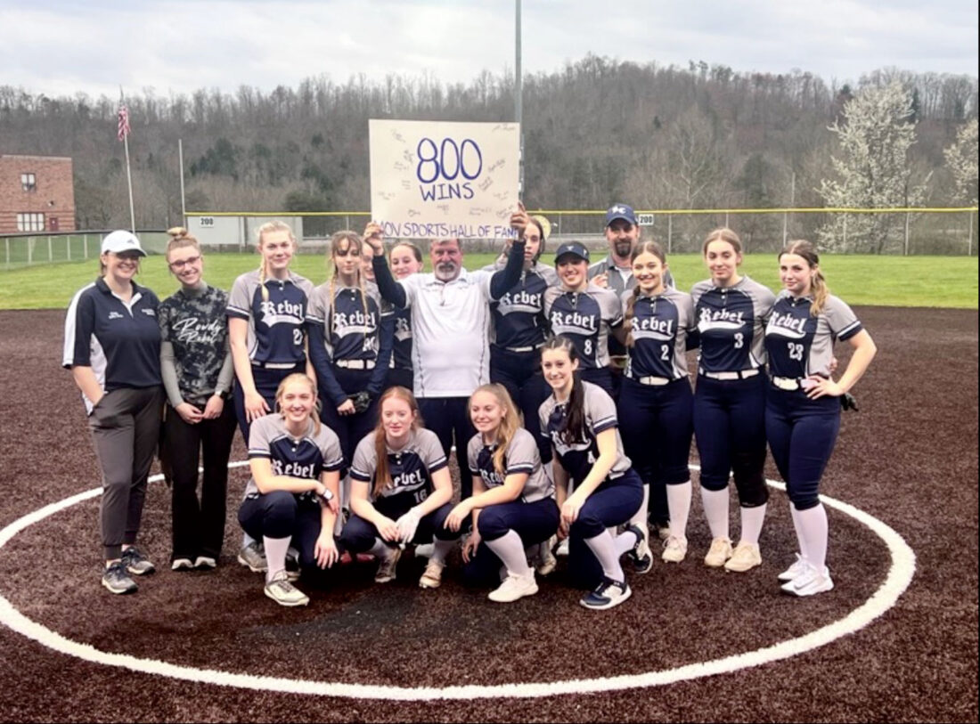 Mr. 800: Legendary Ritchie softball coach Dave Mossor eclipses rare ...